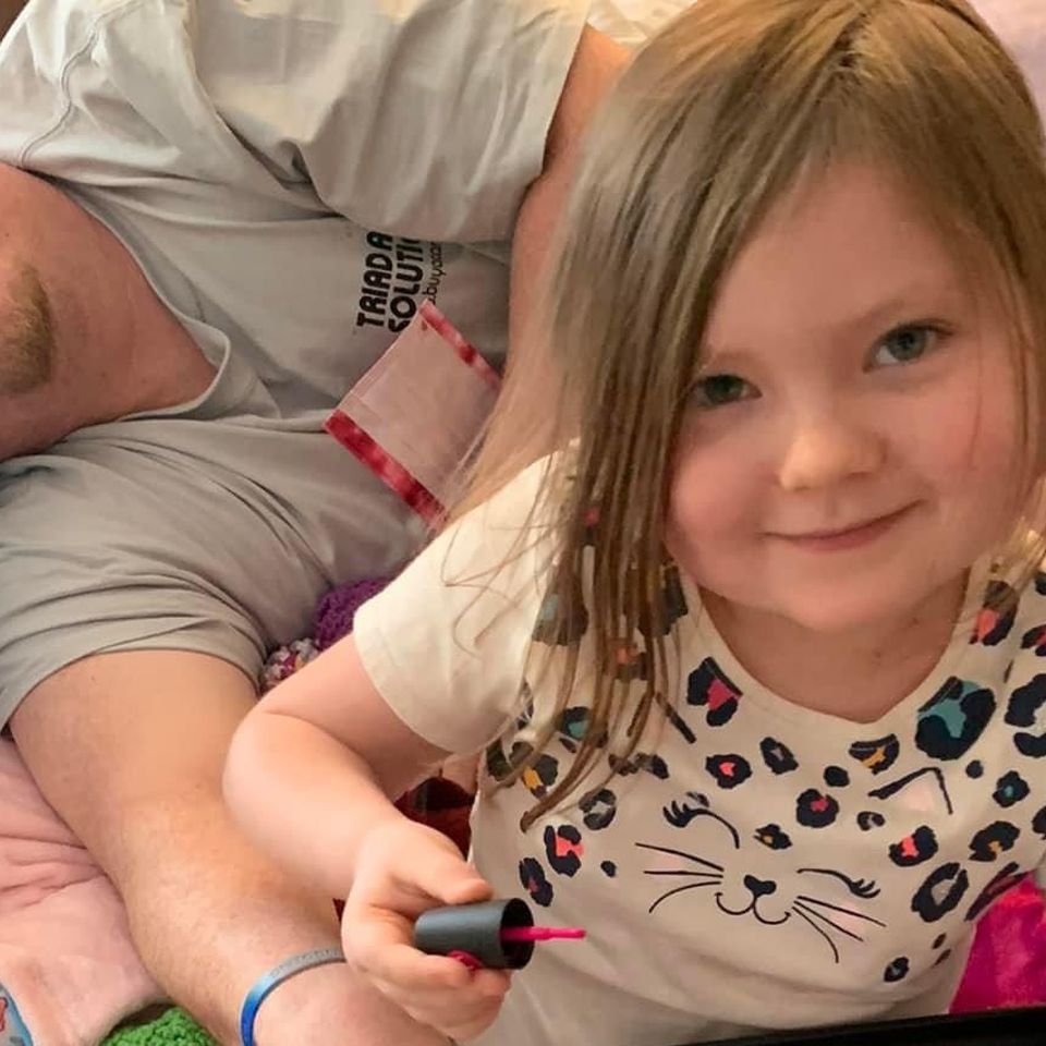 Jamie Hanshaw's Instagram, Twitter & Facebook on IDCrawl