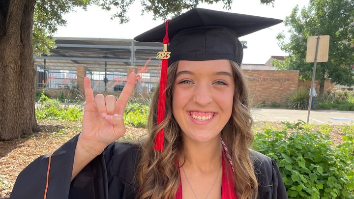 Fundraiser by Annalise Shuff : Help pay for Carley’s last 2 months of rent!