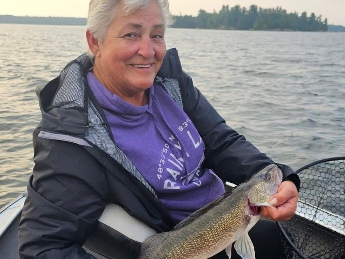 Fundraiser by Cassandra Mclellan : Kathy’s fight against cancer