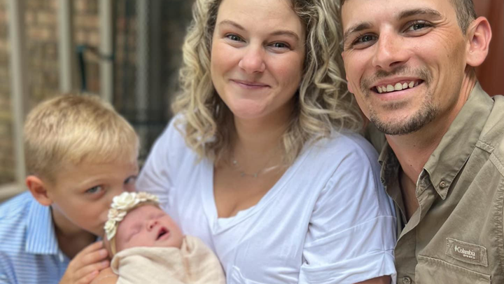 Fundraiser by Kelsey Mcgehee : Lesley burden and family