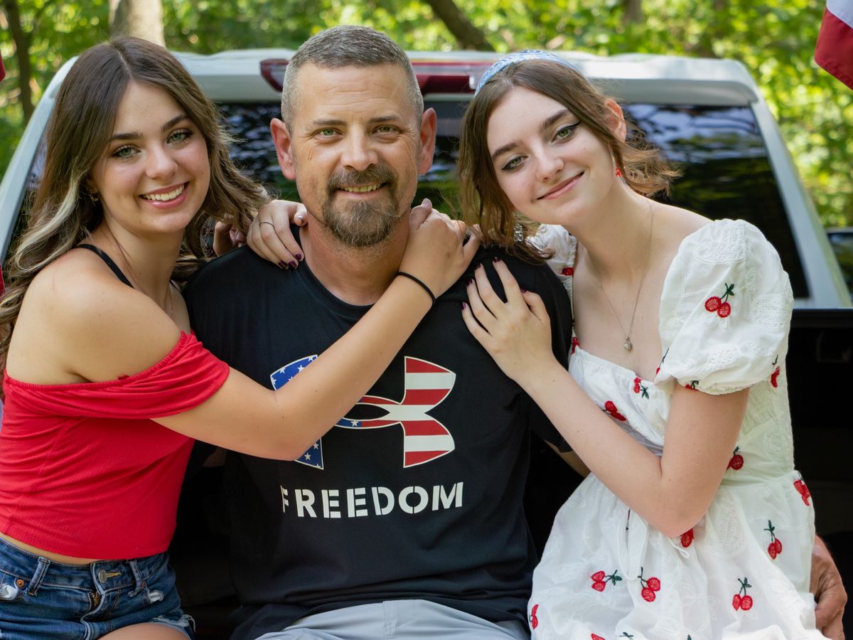Fundraiser by Danielle Bannister : Shaun Schiele and his amazing daughters