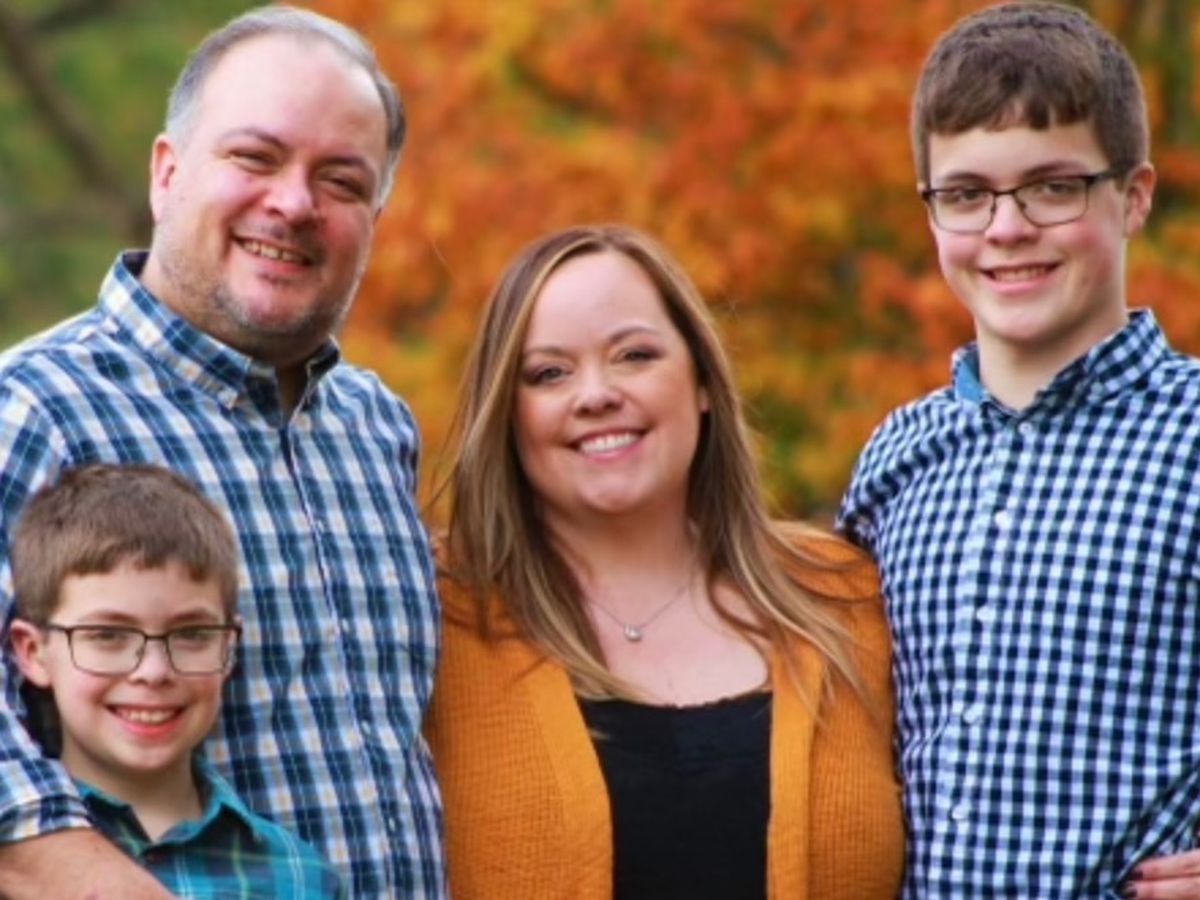 Fundraiser by Nigel Penney : The Rains Family