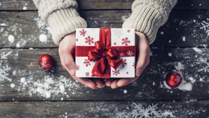 Fundraiser by Marcy Jewett : Spreading holiday cheer!