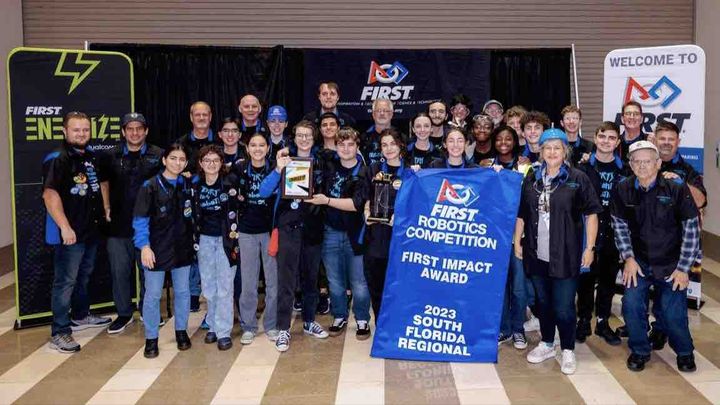 Fundraiser by Toby Hosterman : Help the Dirty Mechanics Robotics go to ...