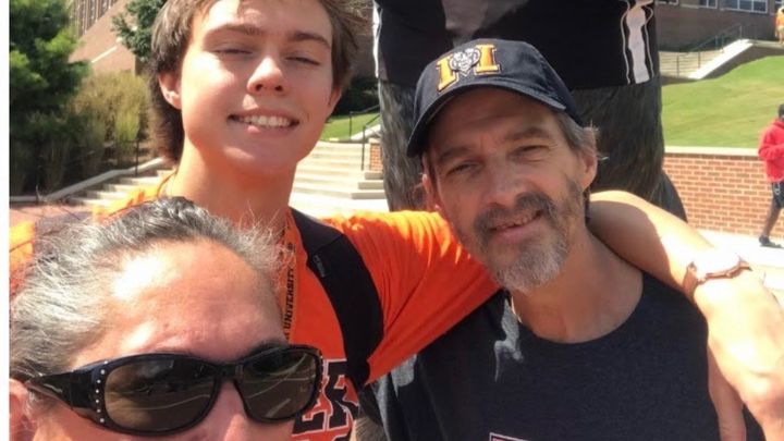 Fundraiser for Melinda Busbee by Cheryl Wages : Be There For Busbee