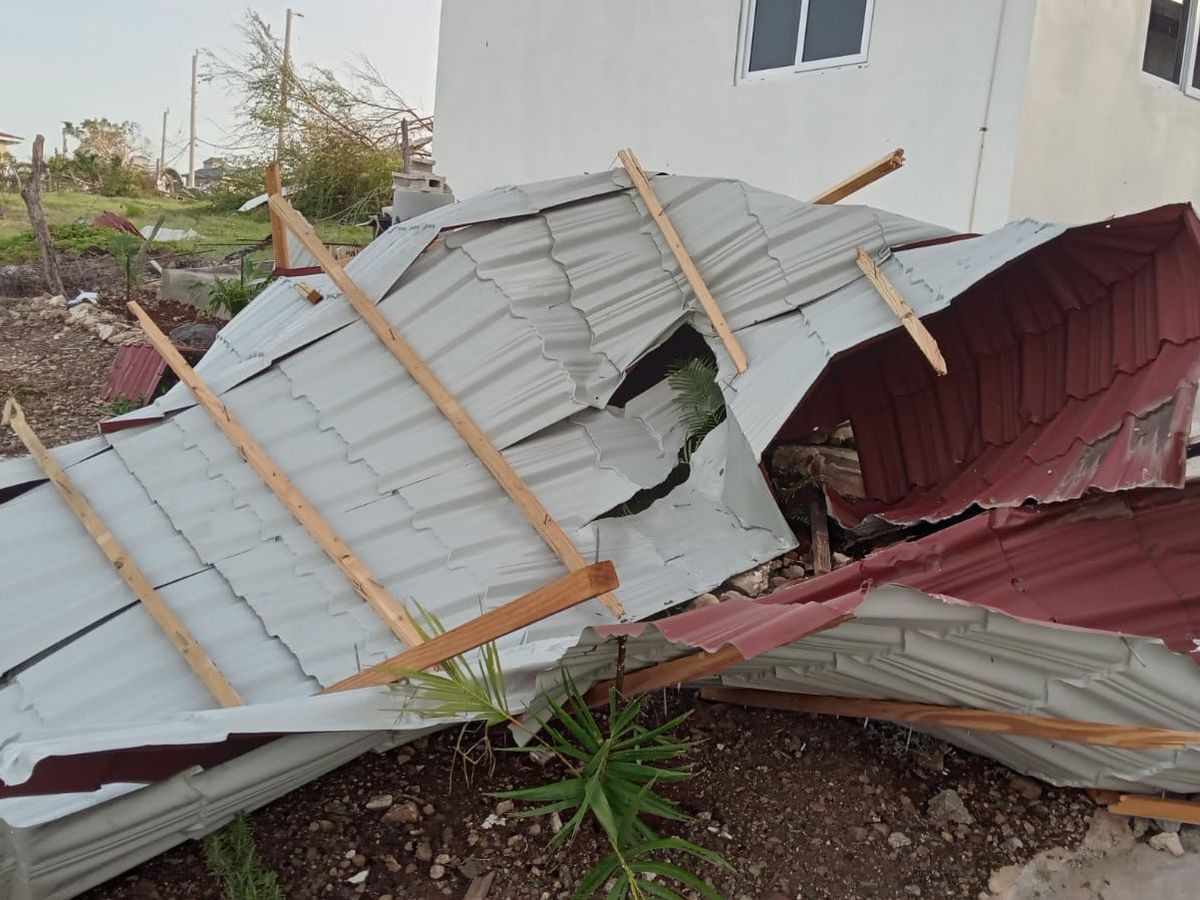 Fundraiser by Julie Parsons : Support Peter & Elaine - Hurricane Beryl ...