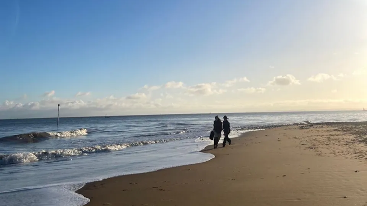 Fundraiser by isabella alcock : Anna Alcock and her children