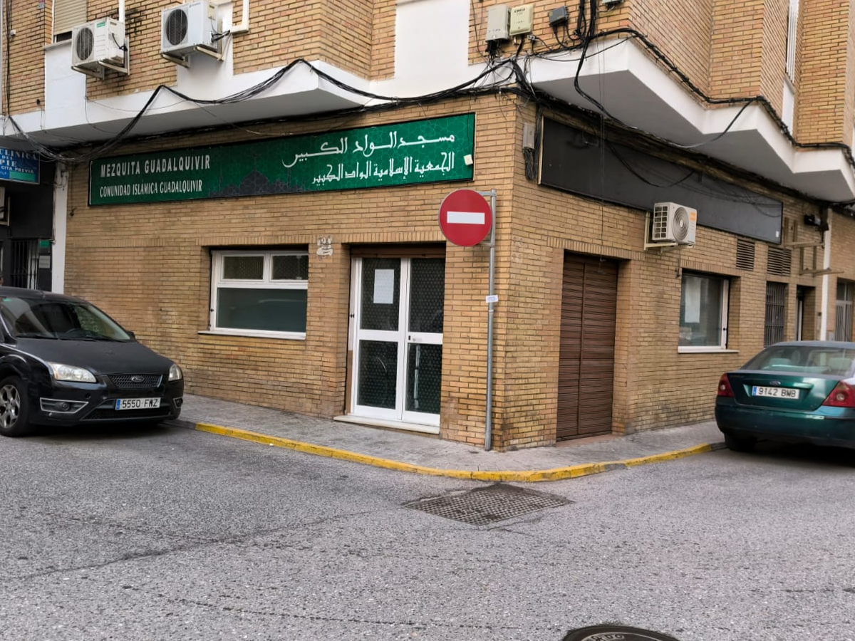Fundraiser for Mezquita Guadalquivir by Hassane El ghafoud : Compra del ...