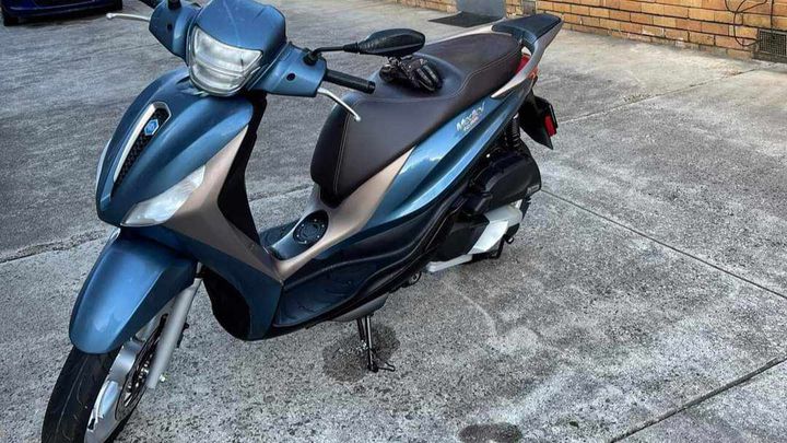 Fundraiser by Simon Savage : Scooty McScootFace