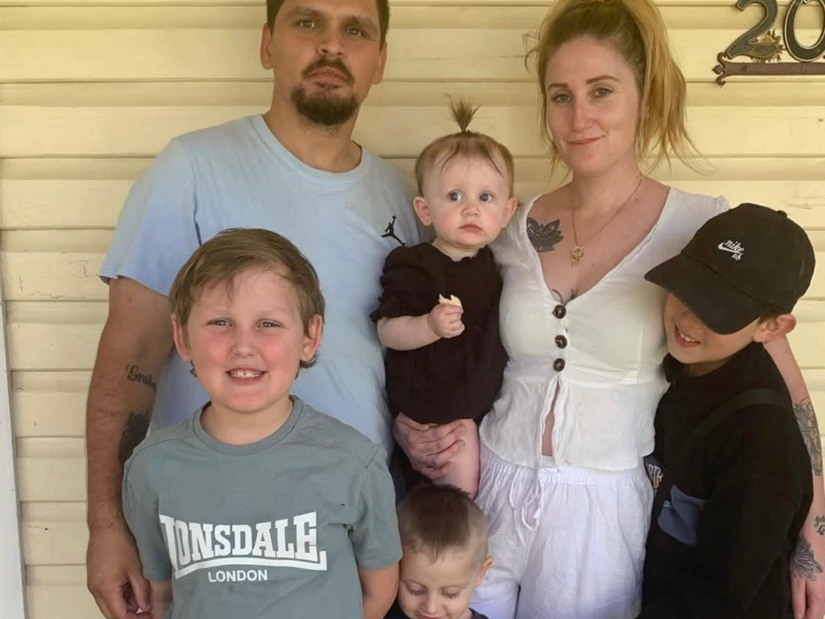 Fundraiser by Amii Drew : The FarleyGraham Family