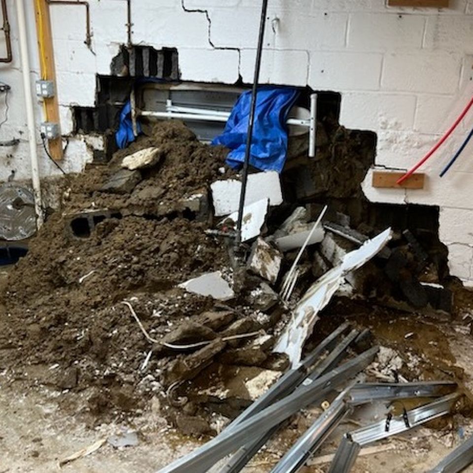 Fundraiser for Danielle Priest by Laura Gibbs : Support The Priest ...