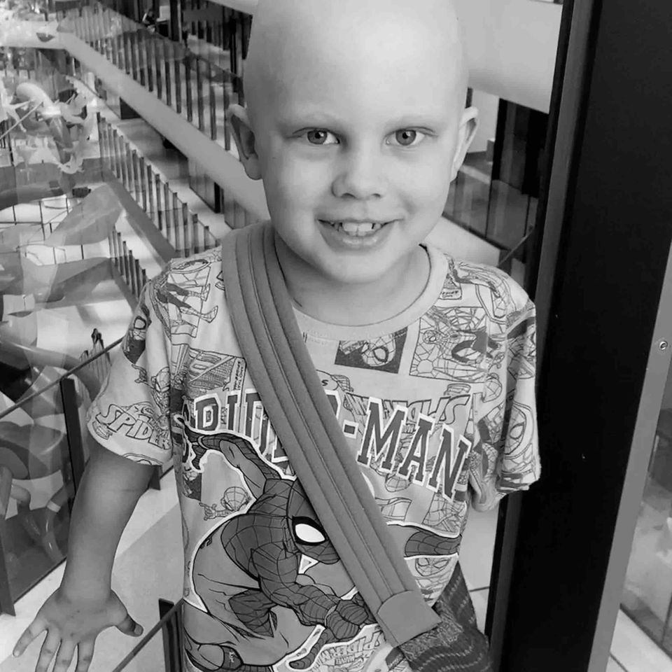 Fundraiser for Jessica Langson by Steve Buczko : Support for Ewan