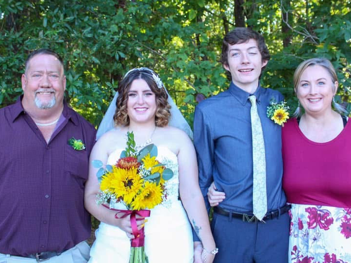 Fundraiser for April Pettis by Alyssa Pettis : Help Buck and April ...