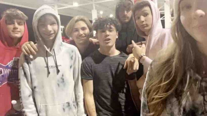 Fundraiser by Bryant Todd : Help us rebuild Colin Thompson’s dream