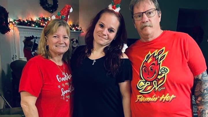 Fundraiser by Jenna Knowles : I wear pink for my mom