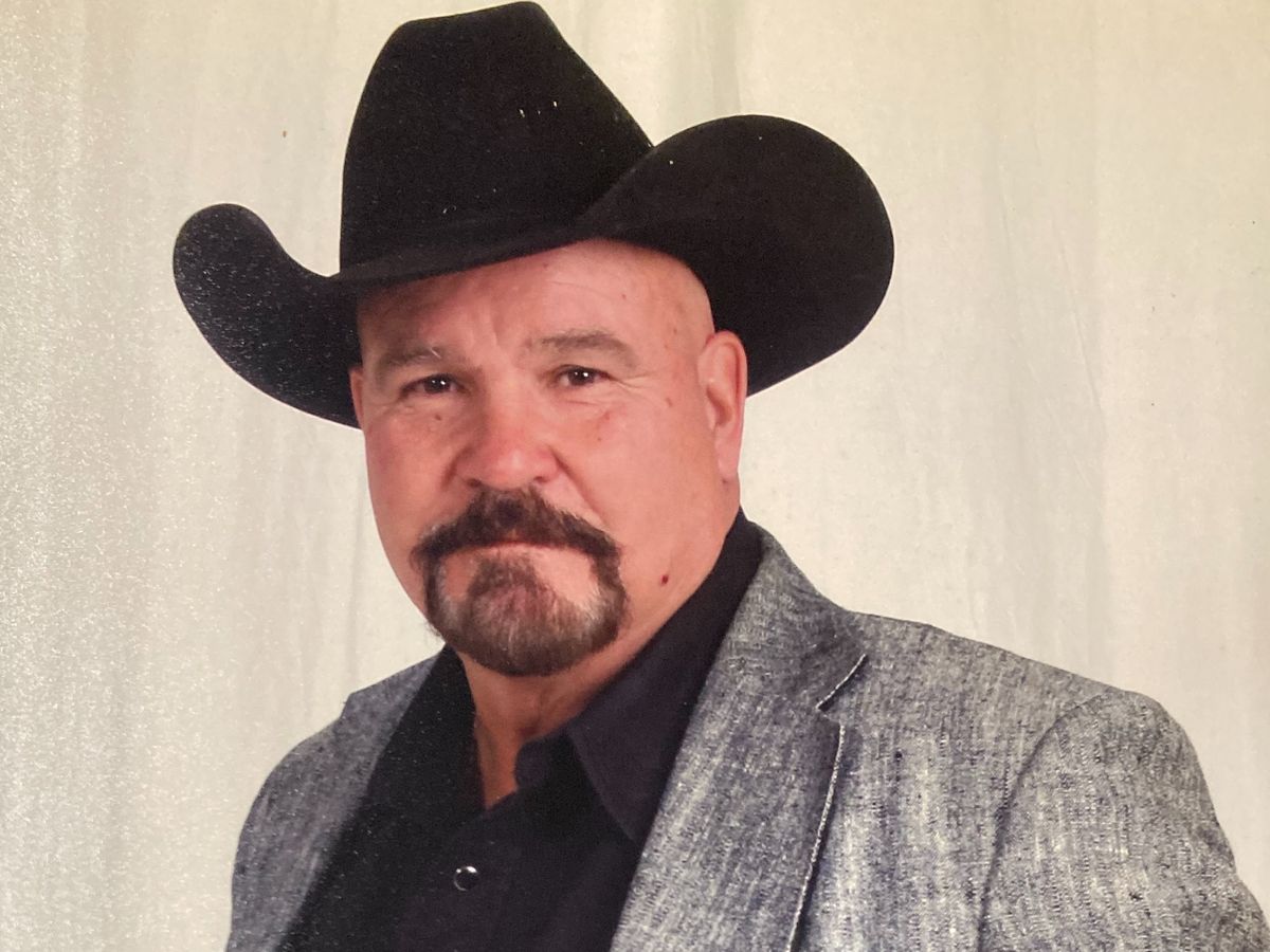 Lindsey Rau's Instagram, Twitter & Facebook on IDCrawl