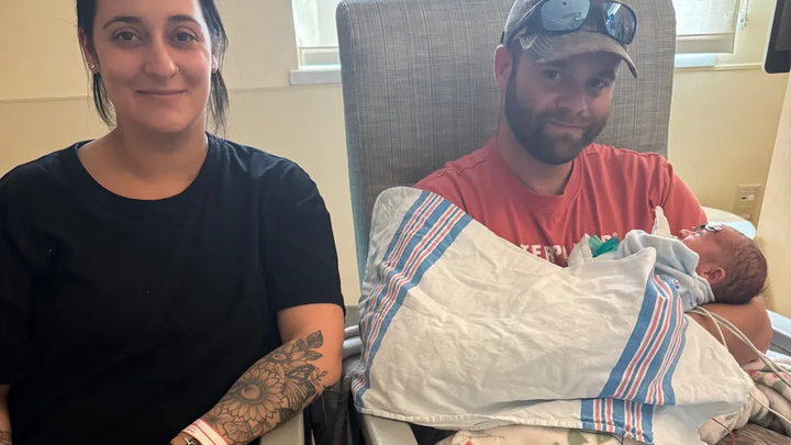 Fundraiser for Alexis Laramee by Hope Williams : Help the Muncil Family!