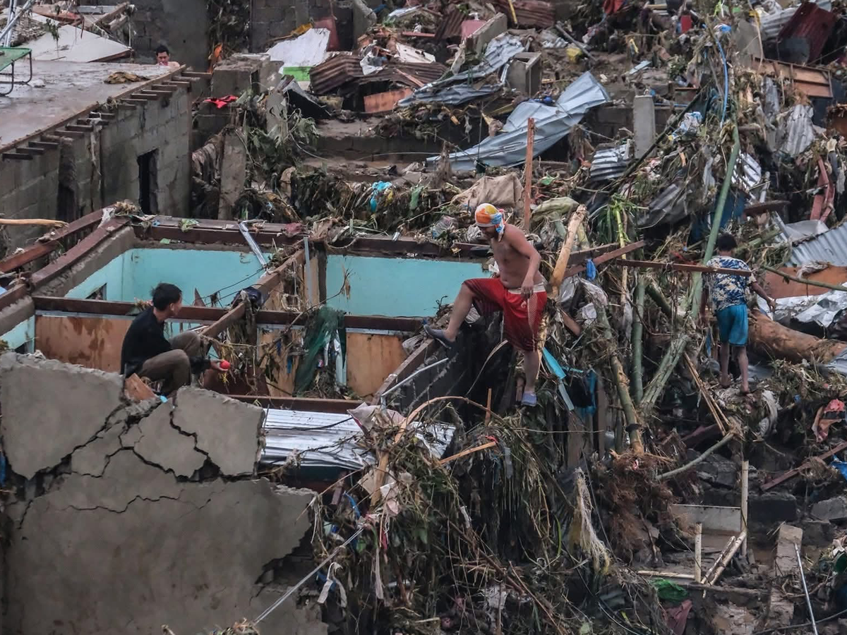 Fundraiser for Giselle Ann Magno by Paula Casupanan : 1$ for Filipino families that were ...