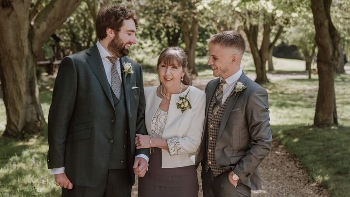 Fundraiser by Joe Hambleton : 60 miles for Debi's 60th