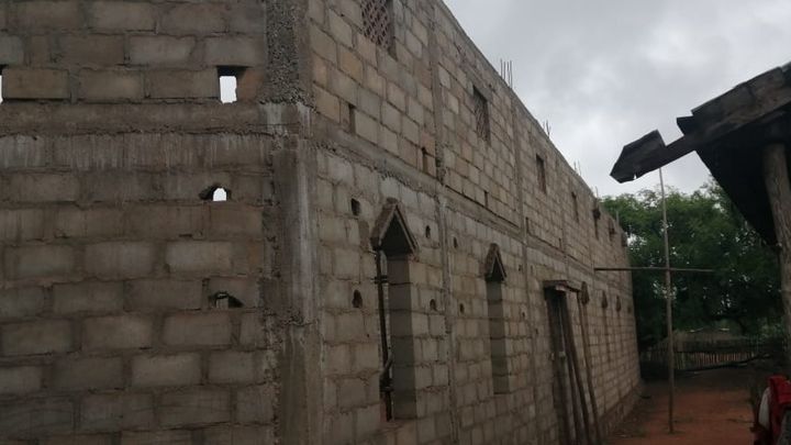 Fundraiser by Ian Gorecki : Ambondro Church and Water Basin