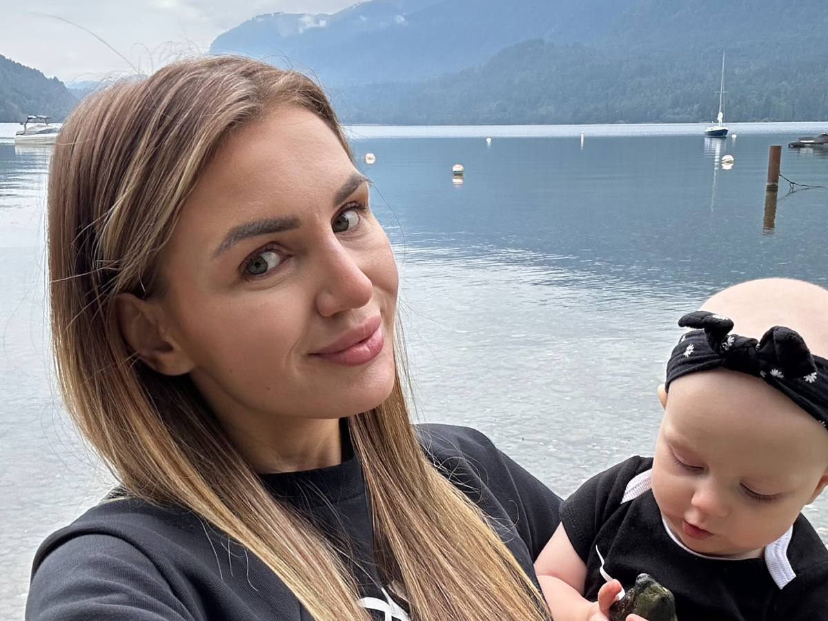 Fundraiser by Anna Hrybkova : For a vehicle