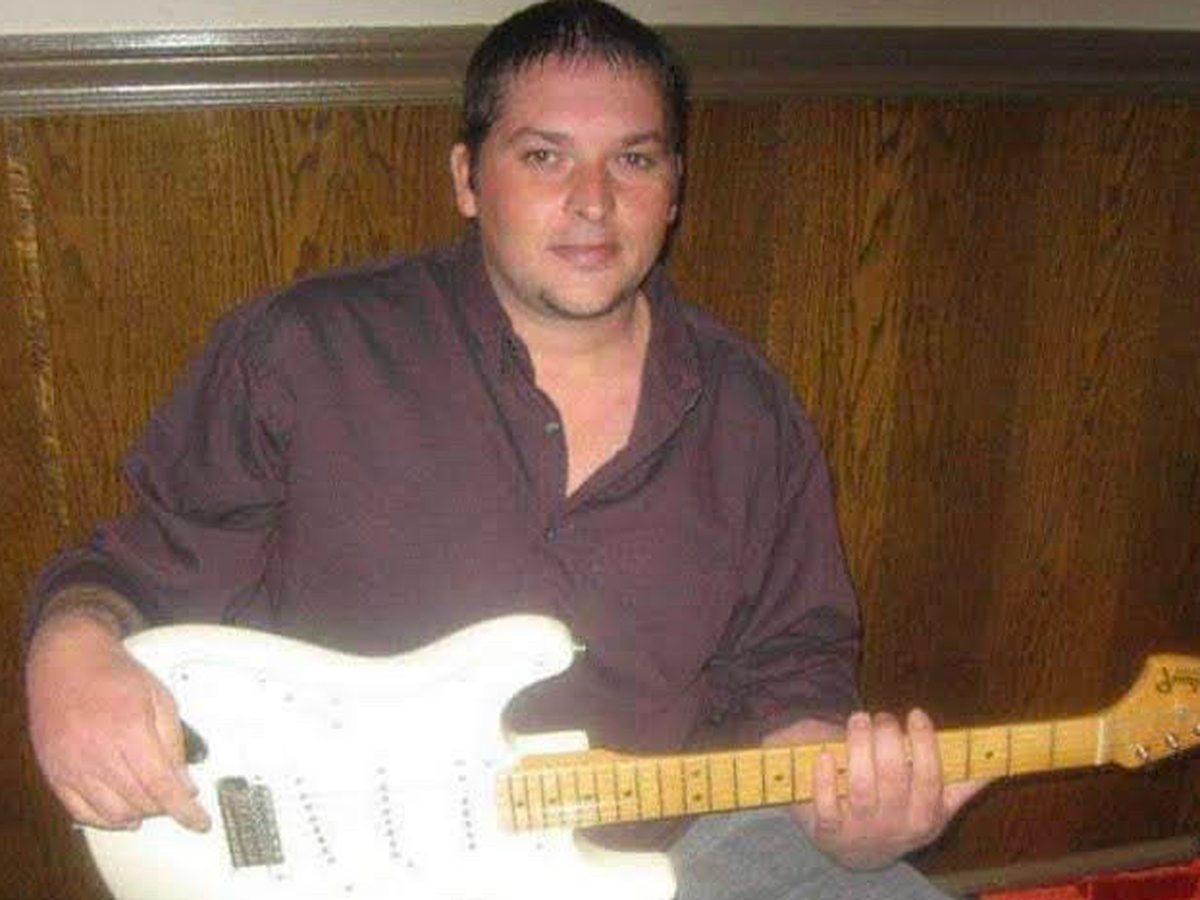 Fundraiser by Samuel F : Assist with Tony Ray Lindsey's Services