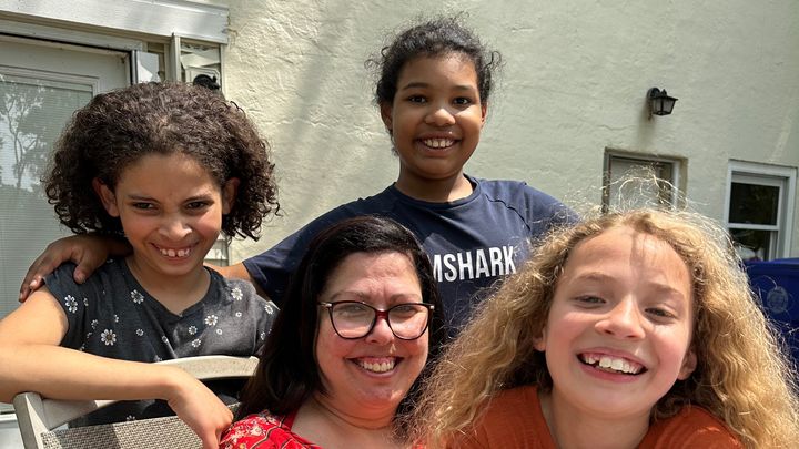 Fundraiser by Rebecca Almeida : Serious plumbing issue