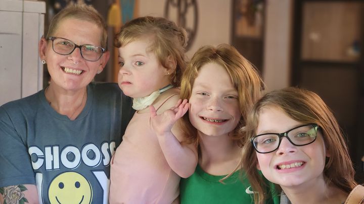 Fundraiser by Vicki Roring : Candace Austin and kids