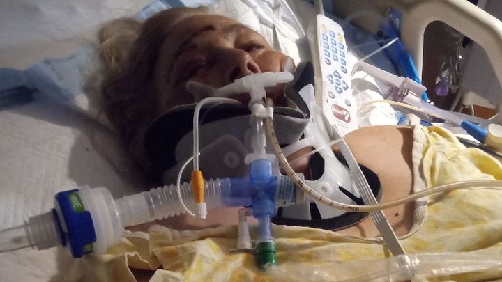 Fundraiser by Sheila Meredith : Help my mother with a proper service