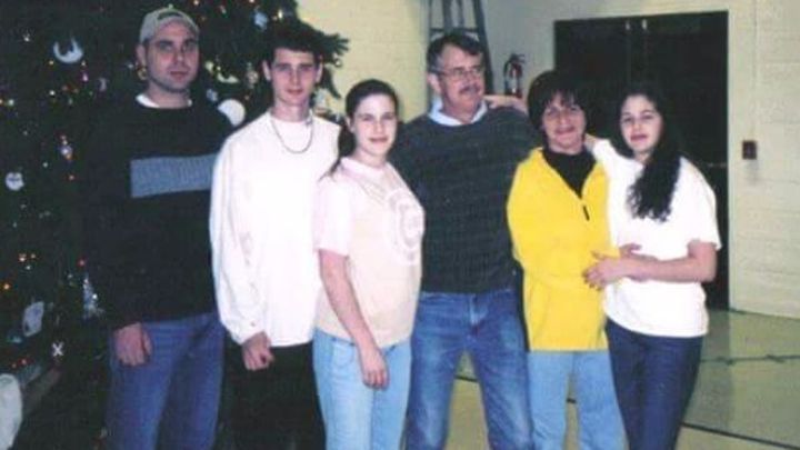 Fundraiser by Shelly Klofft : Funeral expenses for Lisa Dacus