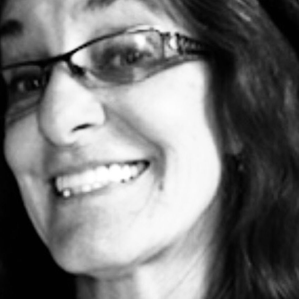 Angela Howland's Instagram, Twitter & Facebook on IDCrawl