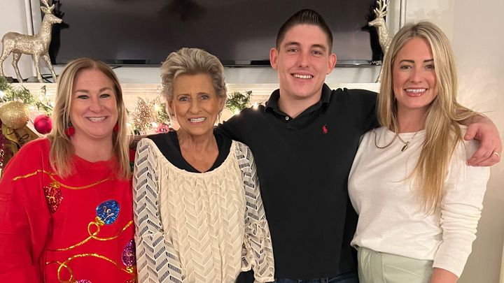 Fundraiser by Luke Lungrin : Help My Mama, Cindy Lungrin
