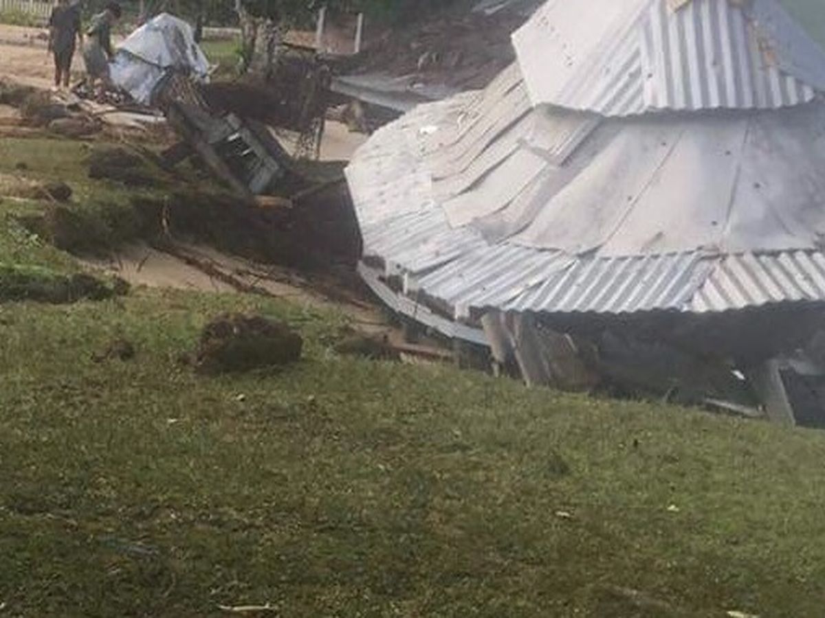 Fundraiser by Ryan Nugg Gardiner : Vaiula beach fales smashed by giant ...