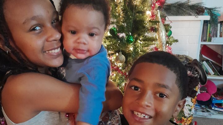 Fundraiser By Christin Escalera Flooded Apartment With Kids Christmas Eve fundraiser-by-christin-escalera-flooded-apartment-with-kids-christmas-eve