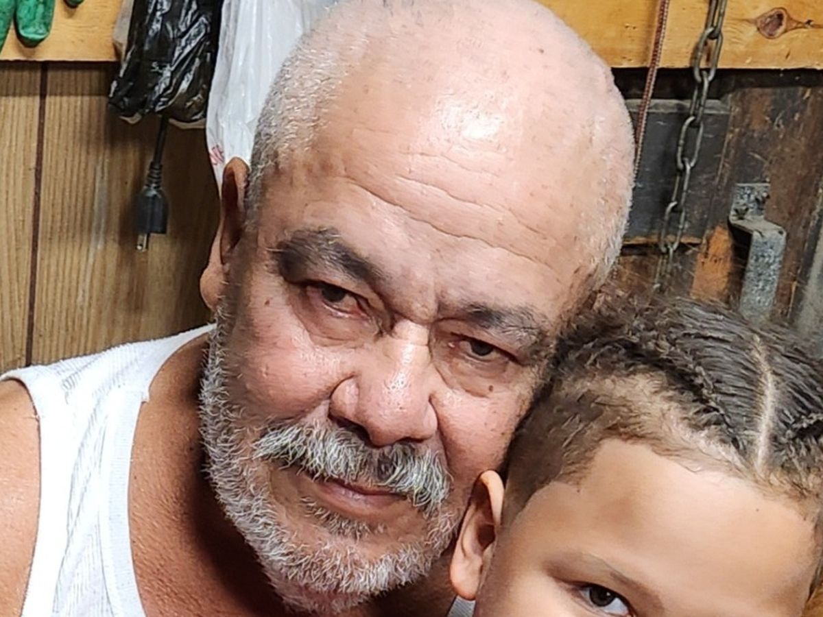 Iris Alicea's Instagram, Twitter & Facebook on IDCrawl