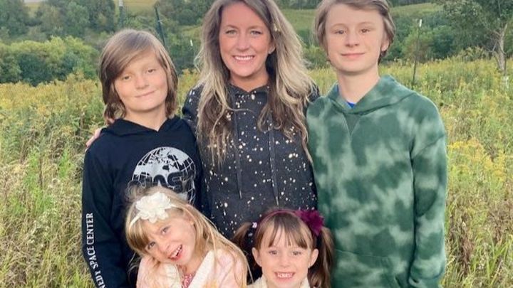 Fundraiser by Heidi Coe : Please Help Caitlin and Her Kids