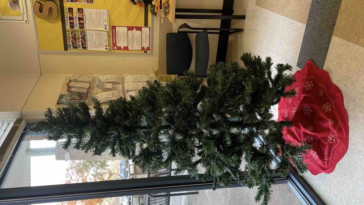 Fundraiser by Verna Taylor : Giving Tree Decor