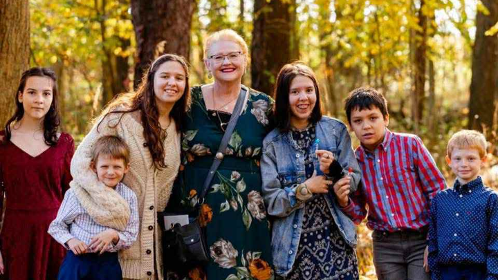 Fundraiser for LeeAnn Brennan by Leslie DeMeulenaere : Family in Need ...
