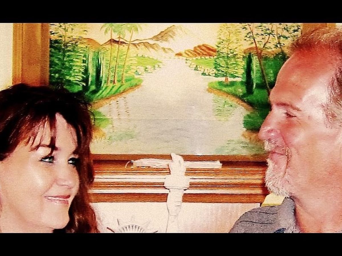 Fundraiser by Lindsay Whitaker : Help Family as Mother Battles Covid in ICU