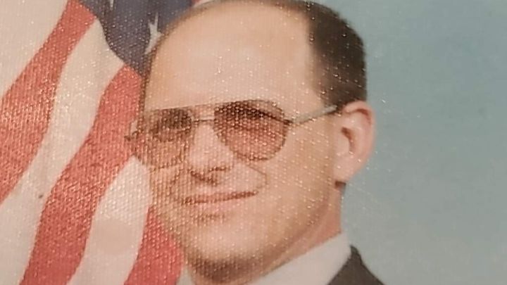 Fundraiser by Hunter Milam : Help Kim Cremate Her Veteran Father