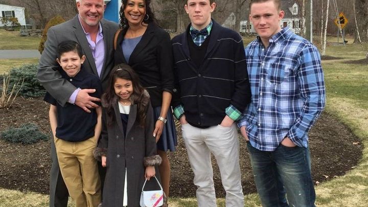 Fundraiser by Martinez Manuel : Giving back to the Shay Family