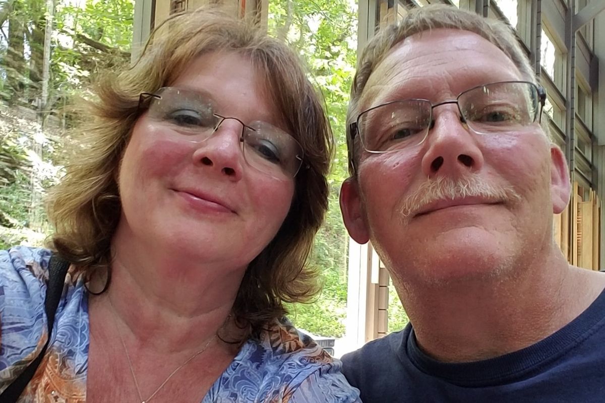 Julie Hembrough's Instagram, Twitter & Facebook on IDCrawl