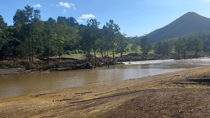 Fundraiser by Megan Ian Bisley : Help rebuild Cundle Flat Farm after ...