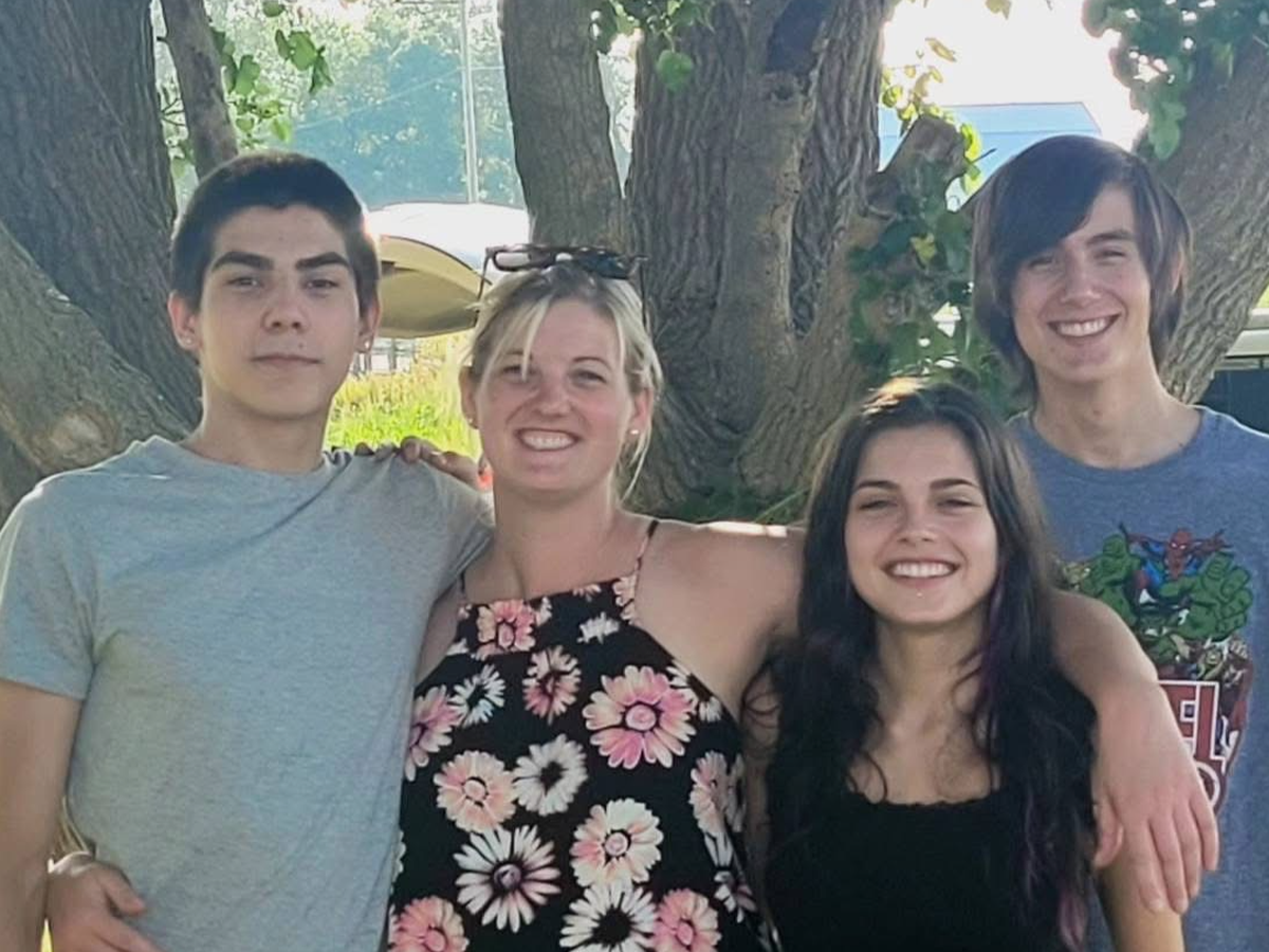 Fundraiser for Nicole Savoie by Colleen Mischke : Relief for Nikki and ...