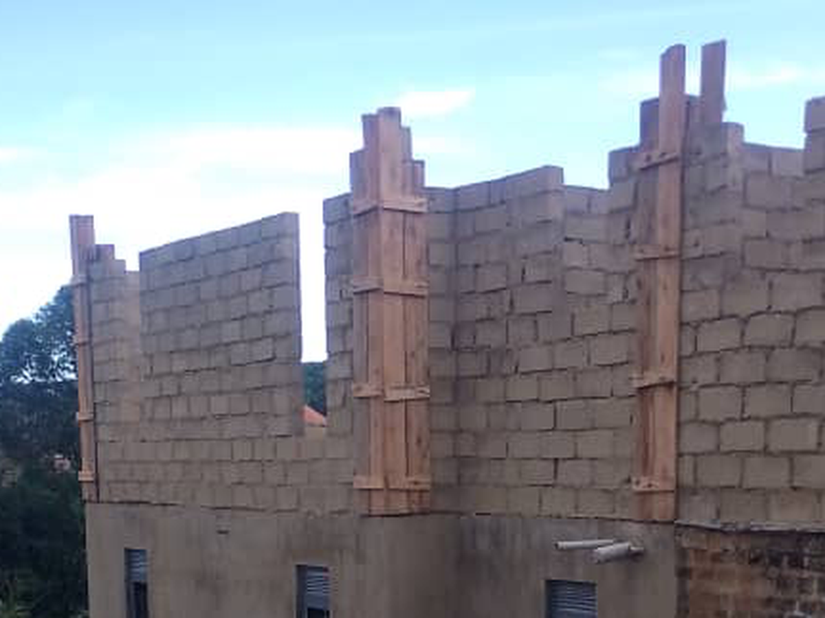 Fundraiser by RICHARD MUHANGI (MC RICHIE) : Please help me put a roof ...