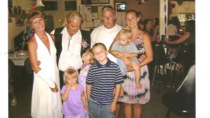 Fundraiser by Anna Gemmer : John in major accident at work