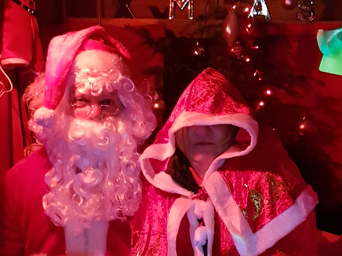Fundraiser by John Tuvey : Julia's House @ ( 48 Runton Road Christmas ...