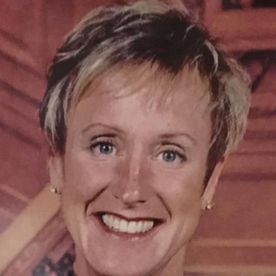 Sharon Stretton's Instagram, Twitter & Facebook on IDCrawl