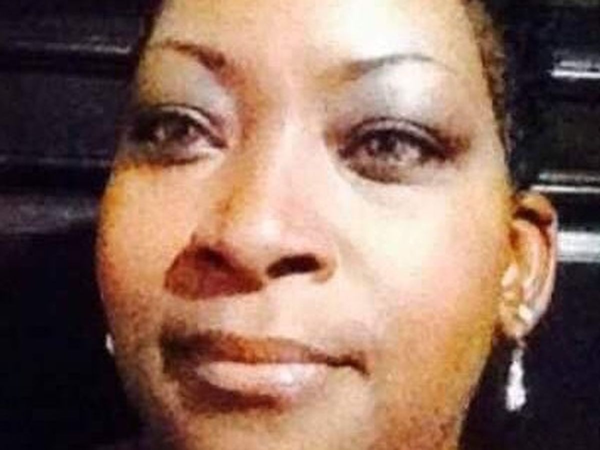 Fundraiser by Desseria Hart : April Pickett Stroke victim and hairstylist