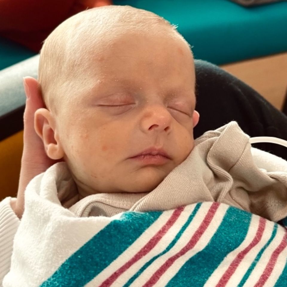 Kelly Brockett's Instagram, Twitter & Facebook on IDCrawl